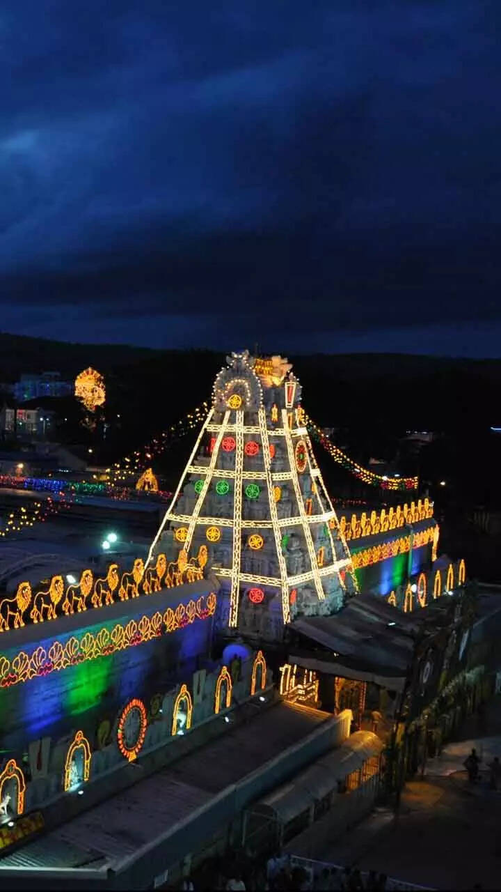 Tirumala Tirupati Temple: 900-year-old Tirupati rooted in tradition ...