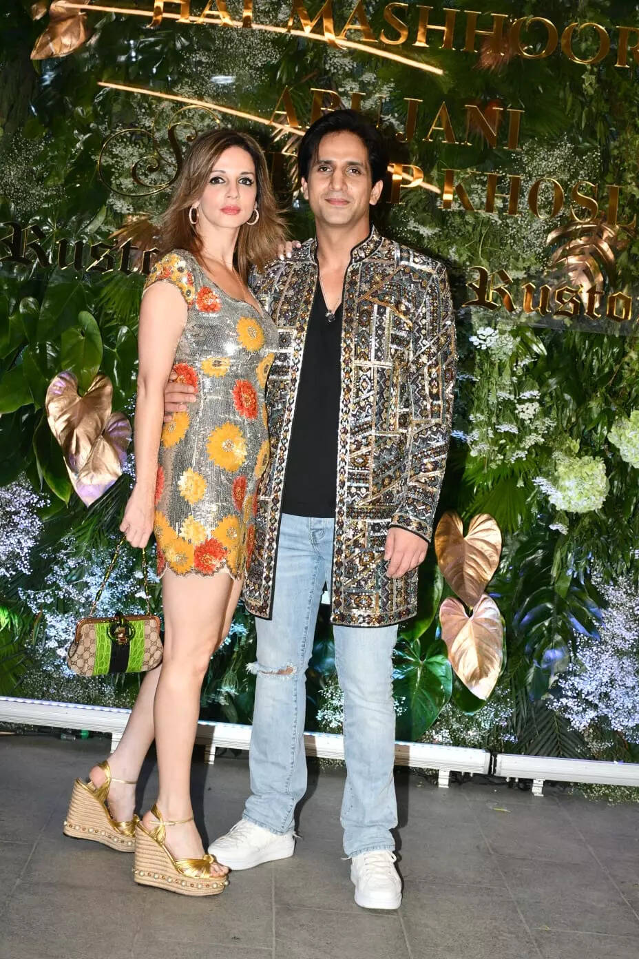 Jaya Bachchan, Radhika Merchant, Neha Dhupia, Sonali Bendre grace the ...