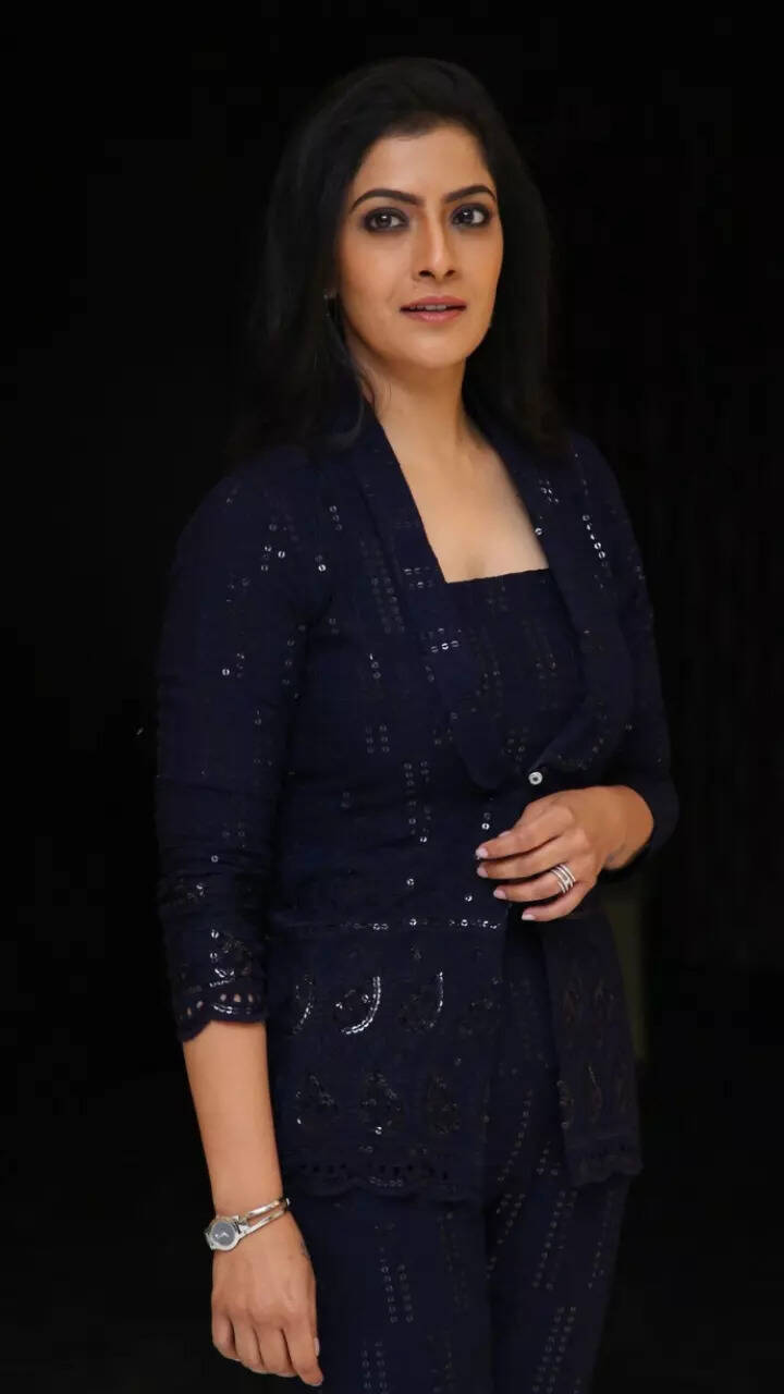 Controversy over 'Balagam' story: Director Venu speaks his mind ...