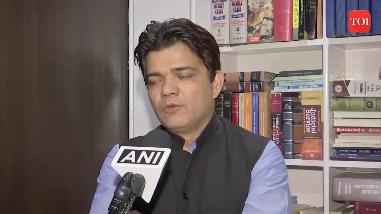 BJP attacks Rahul Gandhi over Cambridge remark BJP attacks Rahul Gandhi over Cambridge remark