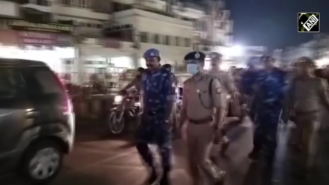 lucknow police: UP: Police conducts foot march in Lucknow to maintain ...