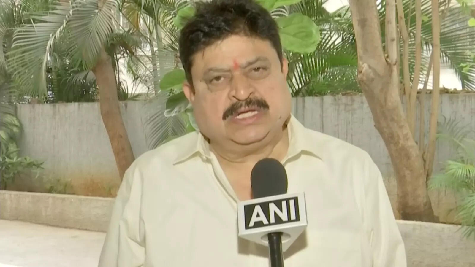 BJP leader attacks Rahul Gandhi over his ‘BJP wants India to be silent ... BJP leader attacks Rahul Gandhi over his ‘BJP wants India to be silent ...