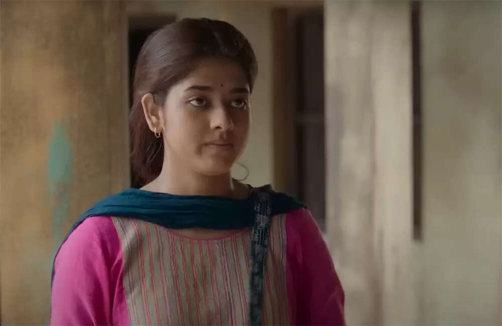 Dakghor Season 1 Review: A show that's slow and meandering, amusing and ...