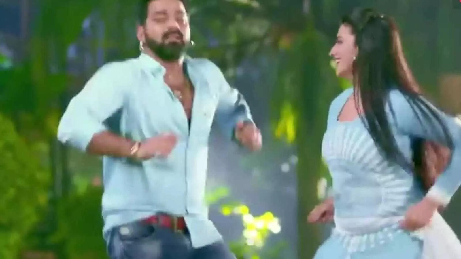 Pawan Singh and Akshara Singh's Bhojpuri song 'Hamahu Jawan Bani Tuhu Jawan' from 2017 film ...