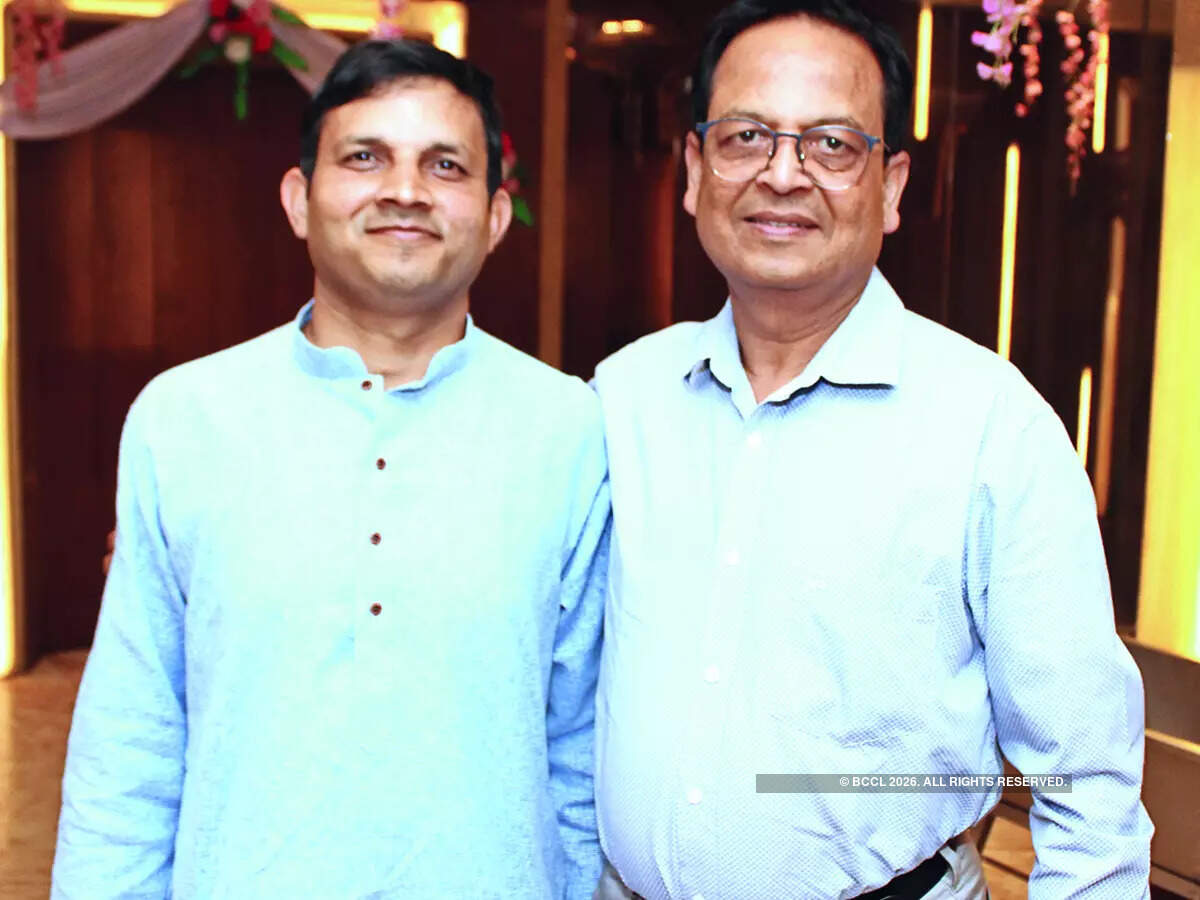 A unique Holi milan of vets in the city | Events Movie News - Times of ...