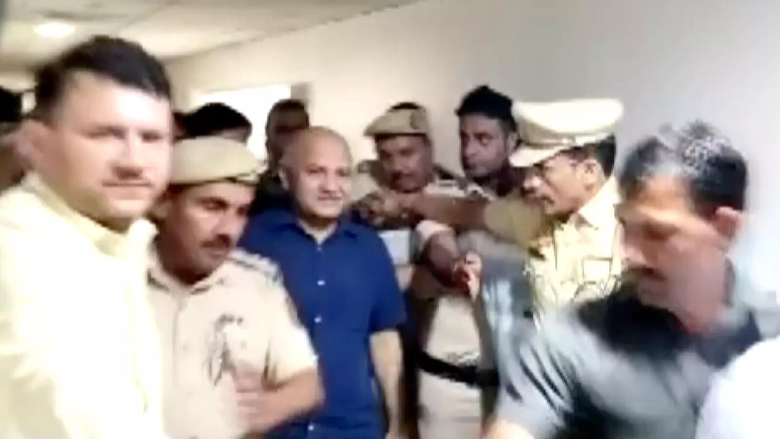 Excise policy case: Manish Sisodia leaves Rouse Avenue Court in Delhi