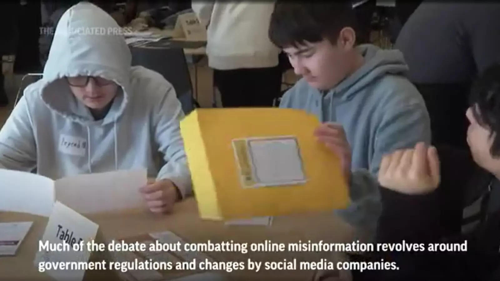 Teachers push for misinformation education in Seattle