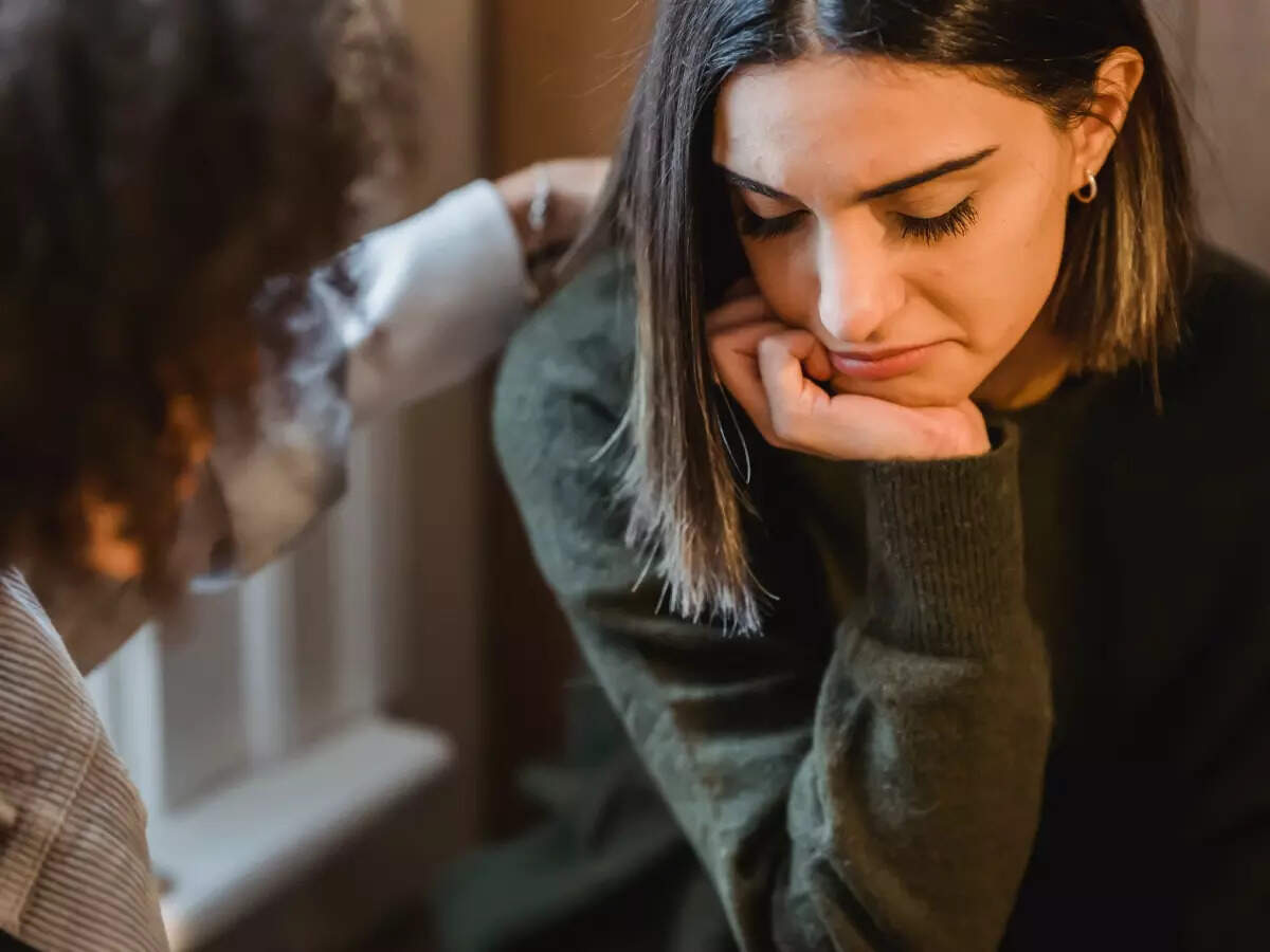 How to identify and deal with a man with commitment issues