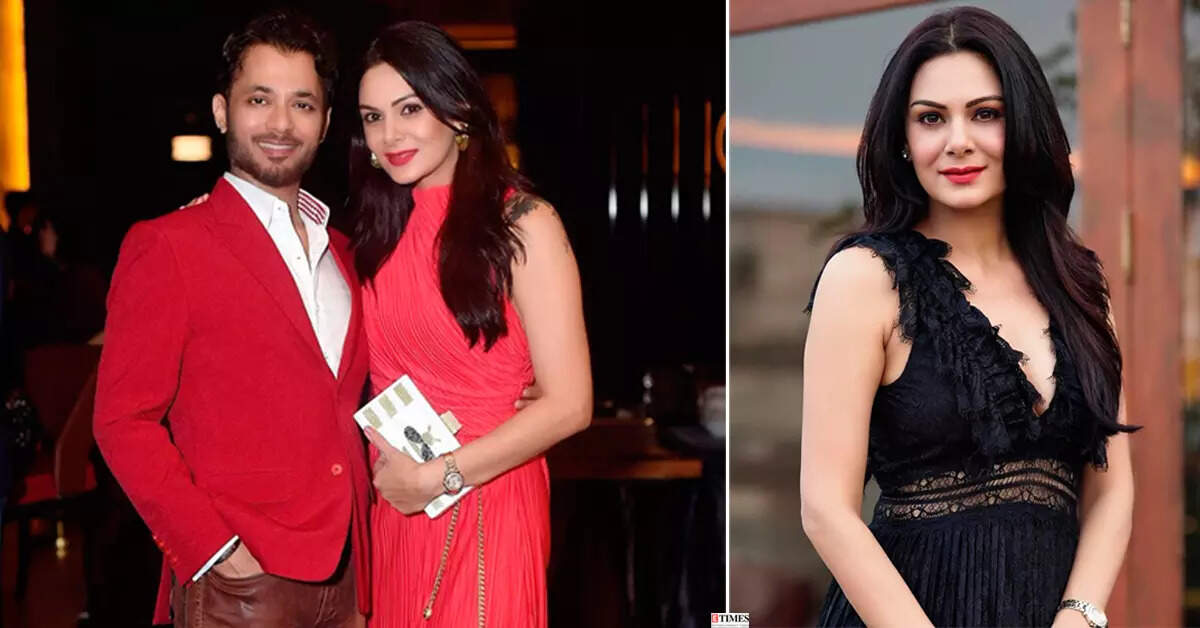 Shark Tank India fame Anupam Mittal’s wife Anchal Kumar’s pictures go viral - TrendRadars India