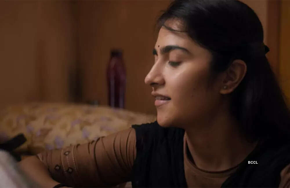 Sapta Sagaradaache Ello Movie Review: SSE - Side A review: Hemanth Rao ...