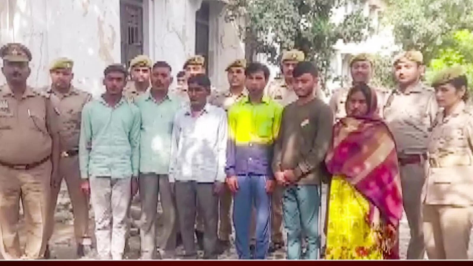 UP: Police seize huge quantity of drugs in Bareilly, 6 arrested