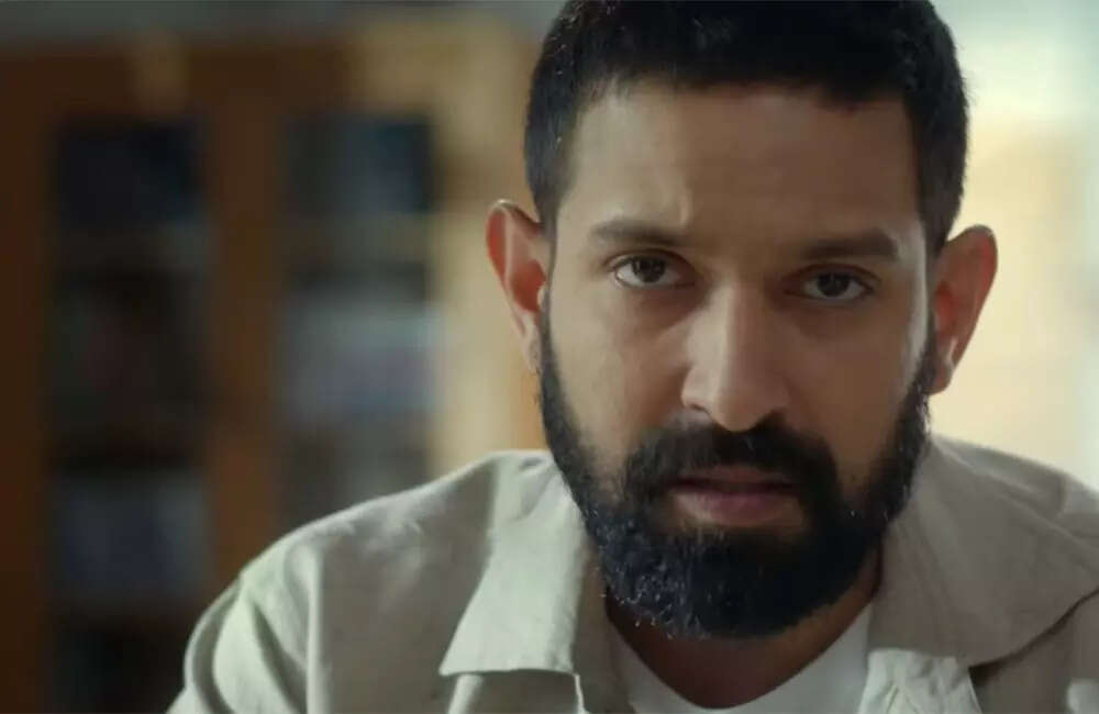 Crimes Aaj Kal Season 1 Review: A new age crime drama hosted by Vikrant ... Crimes Aaj Kal Season 1 Review: A new age crime drama hosted by Vikrant ...