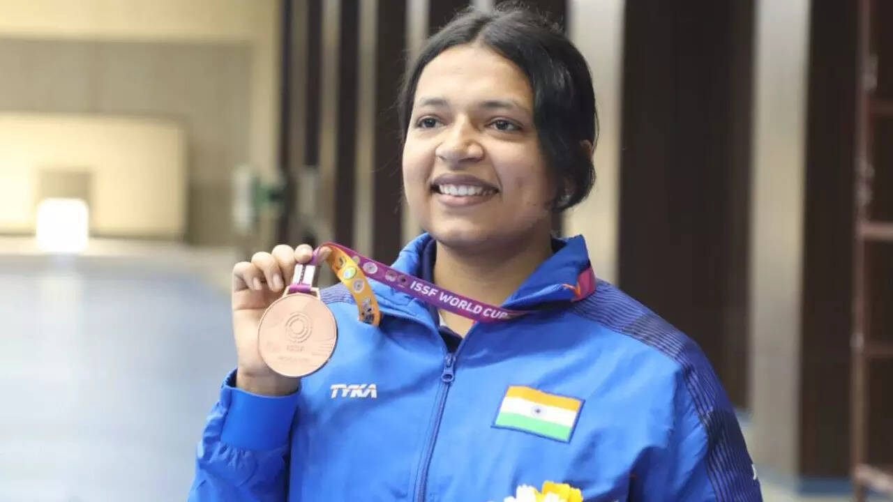 sift kaur: India sign off ISSF World Cup with Sift Kaur's bronze medal