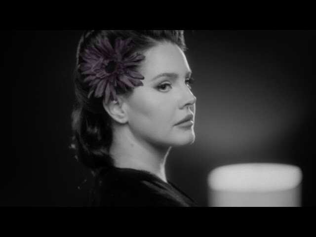 lana del rey: Watch The Latest English Official Music Video Song 'Candy ...