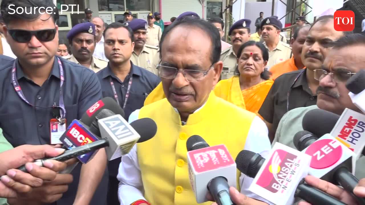 Indore stepwell collapse: 11 dead; MP CM announces compensation for victims