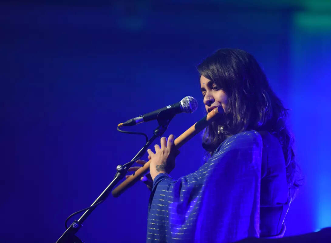 Ricky Tej enthralls the audience with his performance- The Etimes ...
