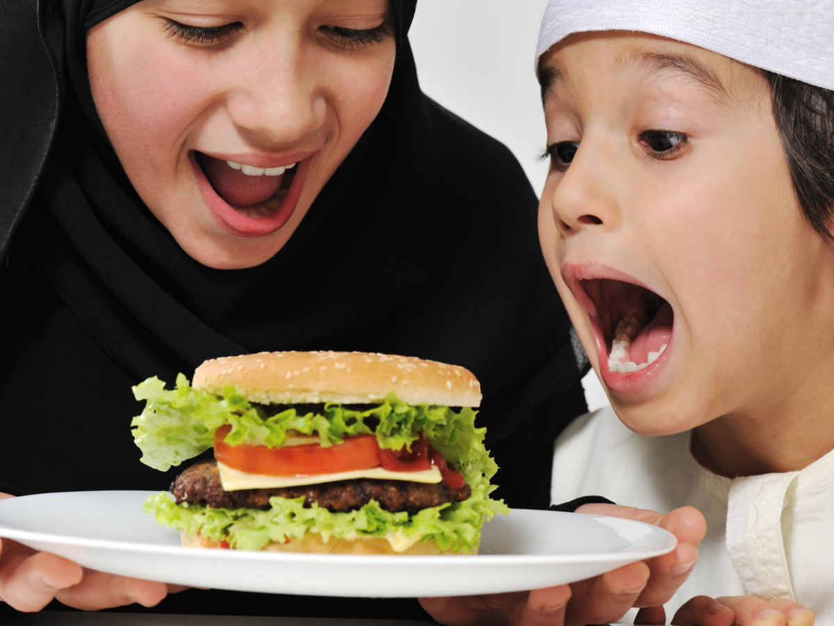 Ramadan 2023: Correct order of eating food during Iftar, as per a ...