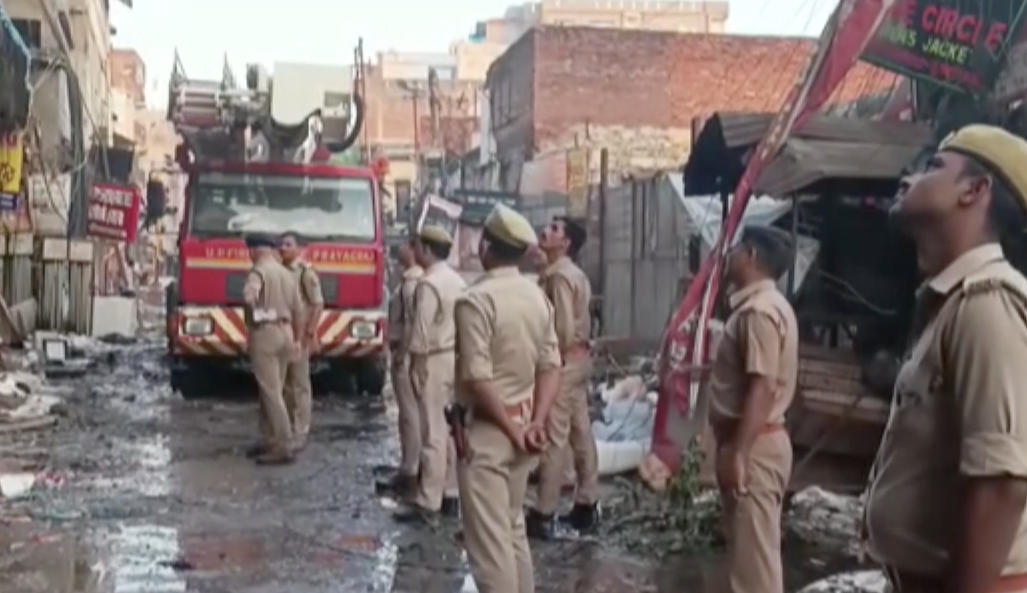 ar tower: UP: Firefighting operations continue on 4th day at AR Tower ...