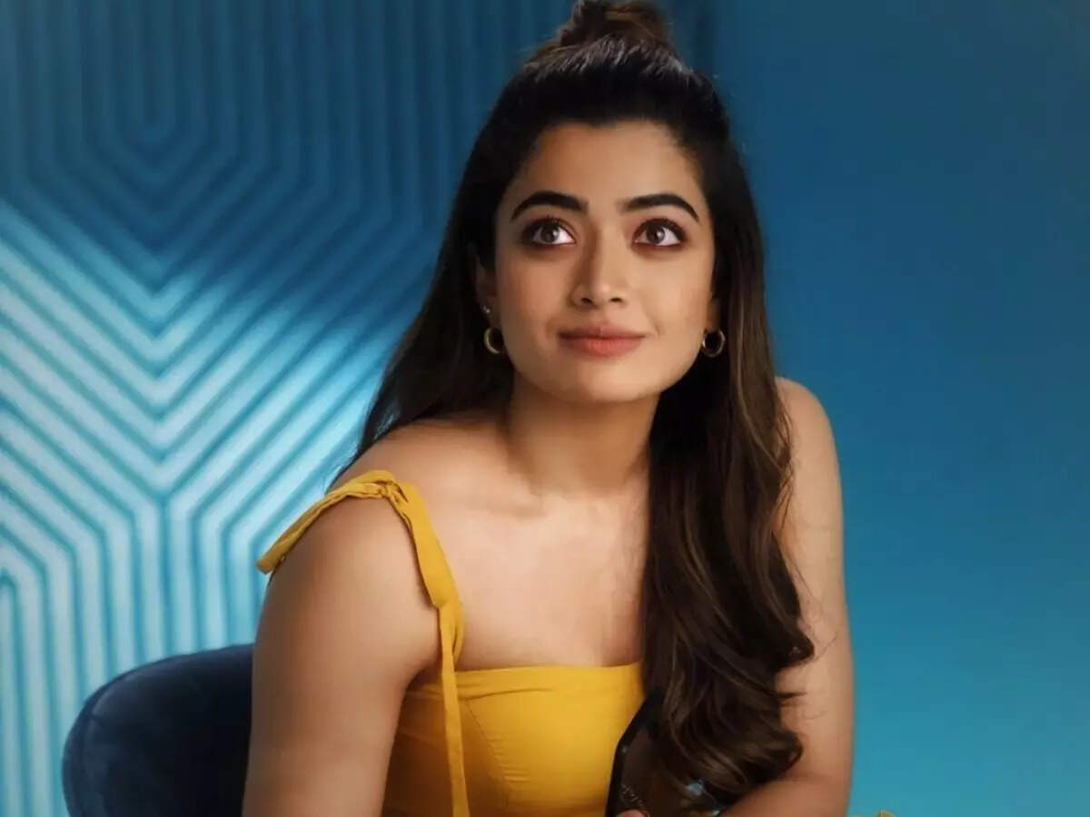 Pushpa The Rule: Rashmika Mandanna makes a stunning comeback as Srivalli in new poster | Telugu ...