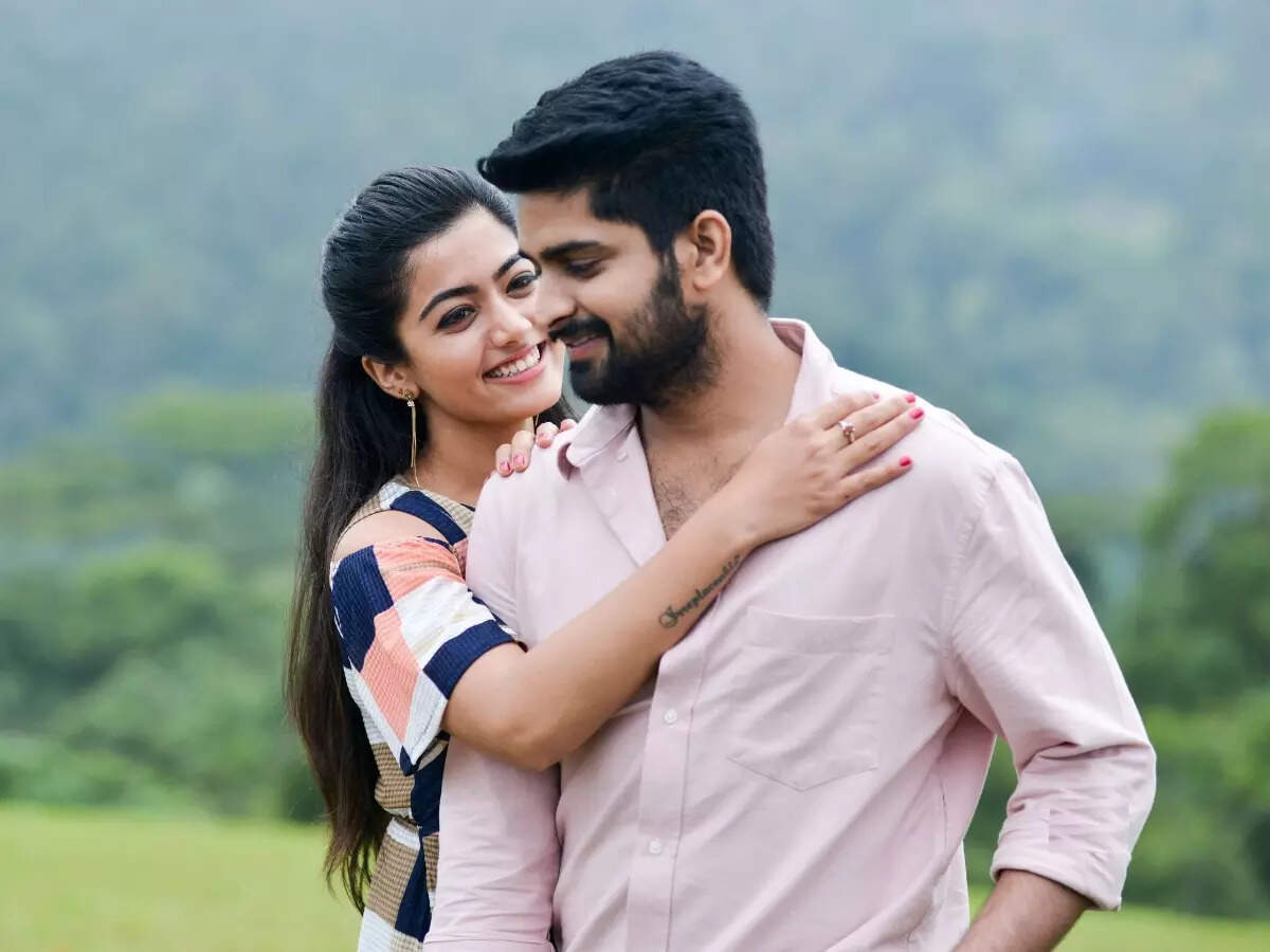 Pushpa The Rule: Rashmika Mandanna makes a stunning comeback as Srivalli in new poster | Telugu ...