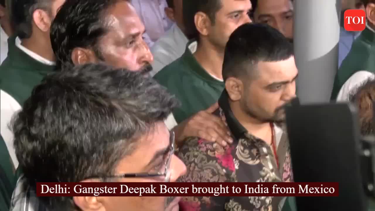 deepak boxer: Delhi: Gangster Deepak Boxer brought to India from Mexico