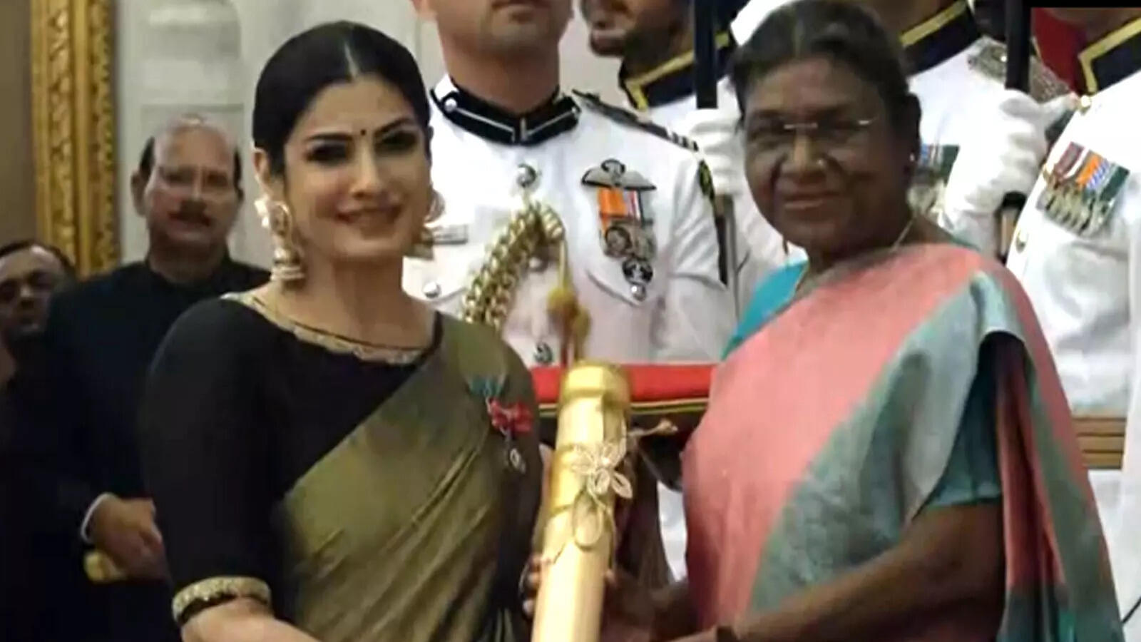 Watch: Actress Raveena Tandon receives Padma Shri from President ...