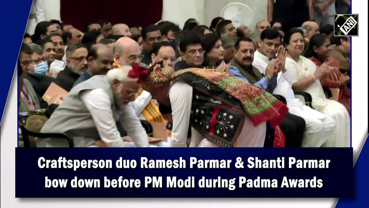 Craftsperson duo Ramesh Parmar & Shanti Parmar bow down before PM Modi ...