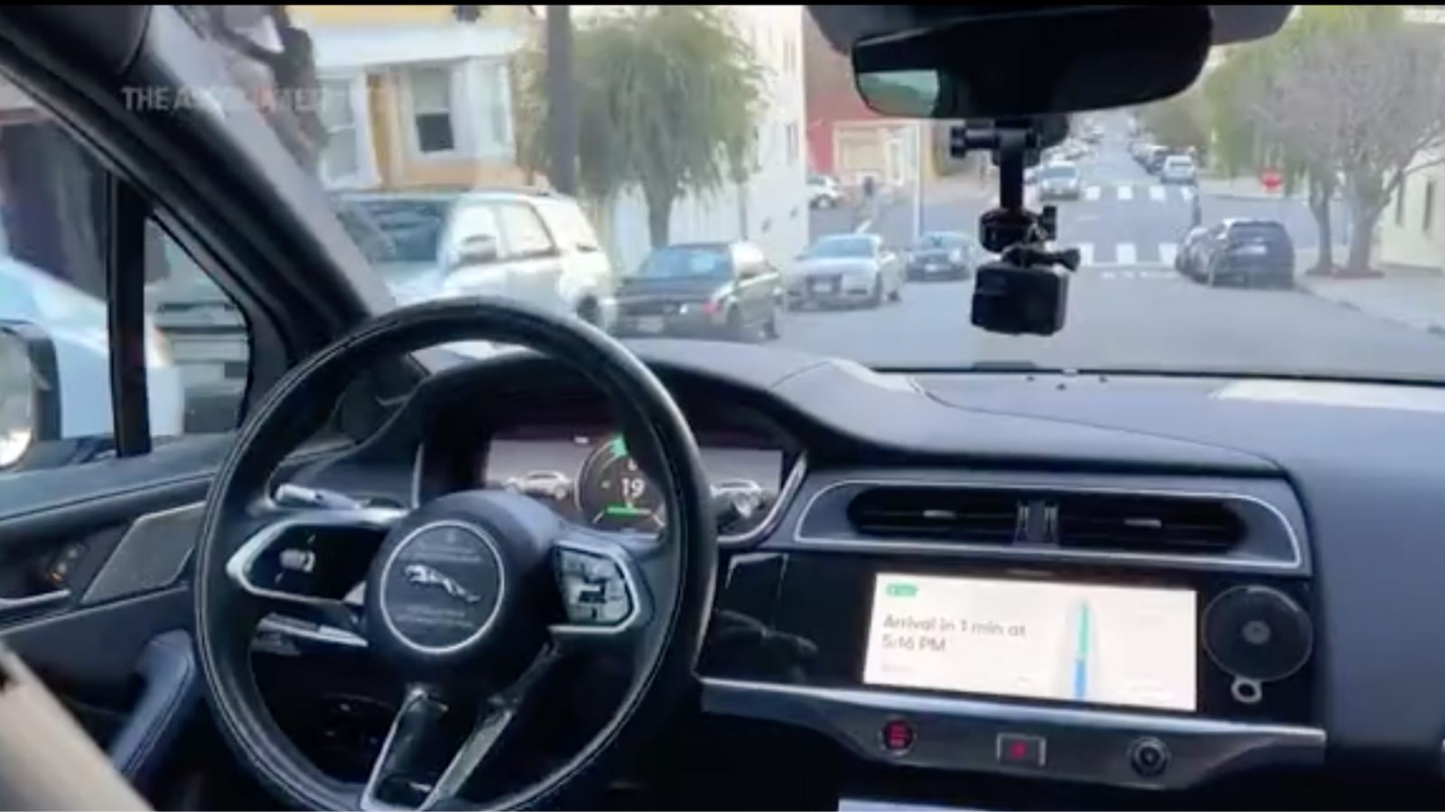 Driverless taxis navigate complex road to future