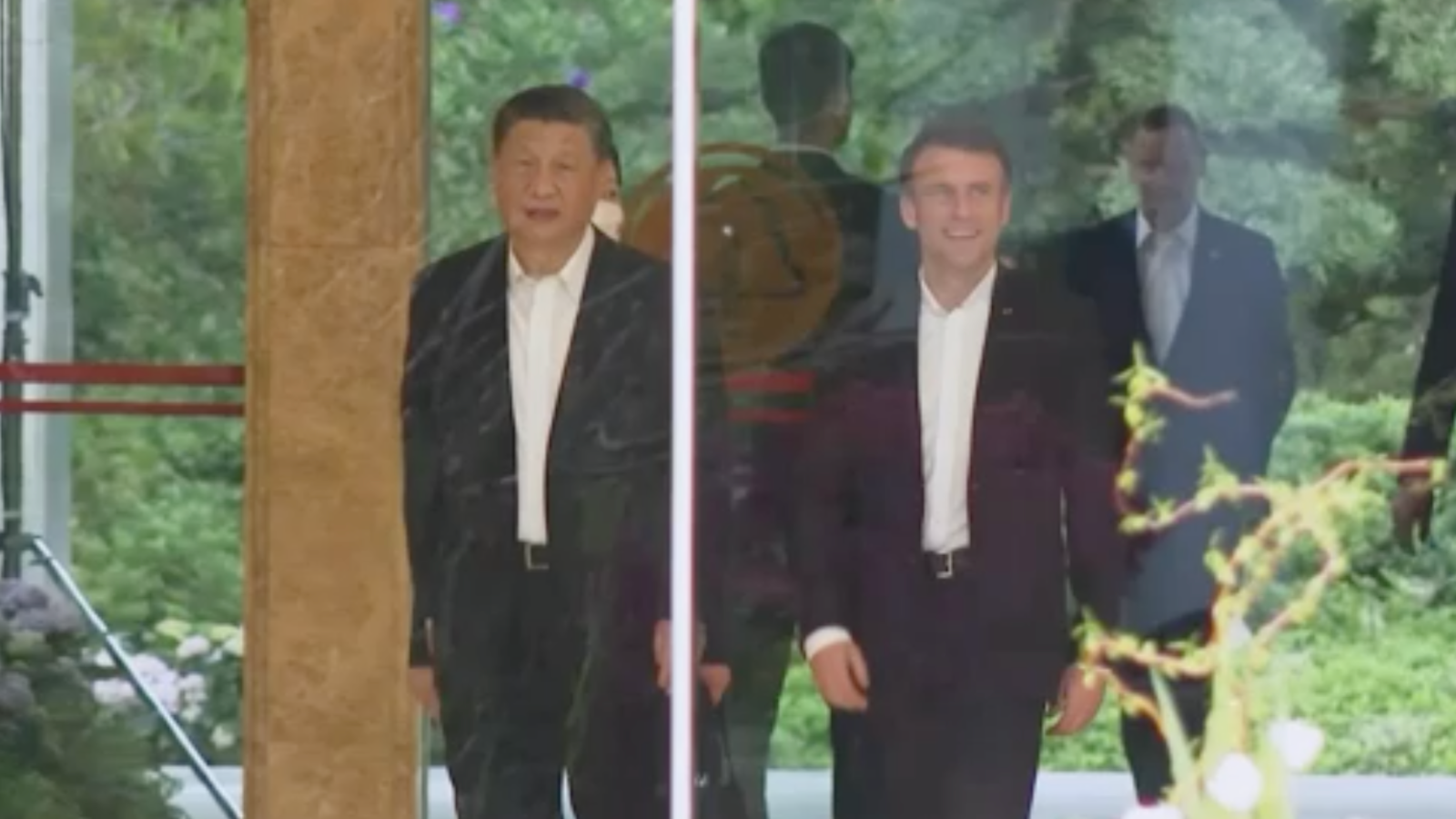 president xi jinping: President Xi Jinping and Emmanuel Macron hold ...