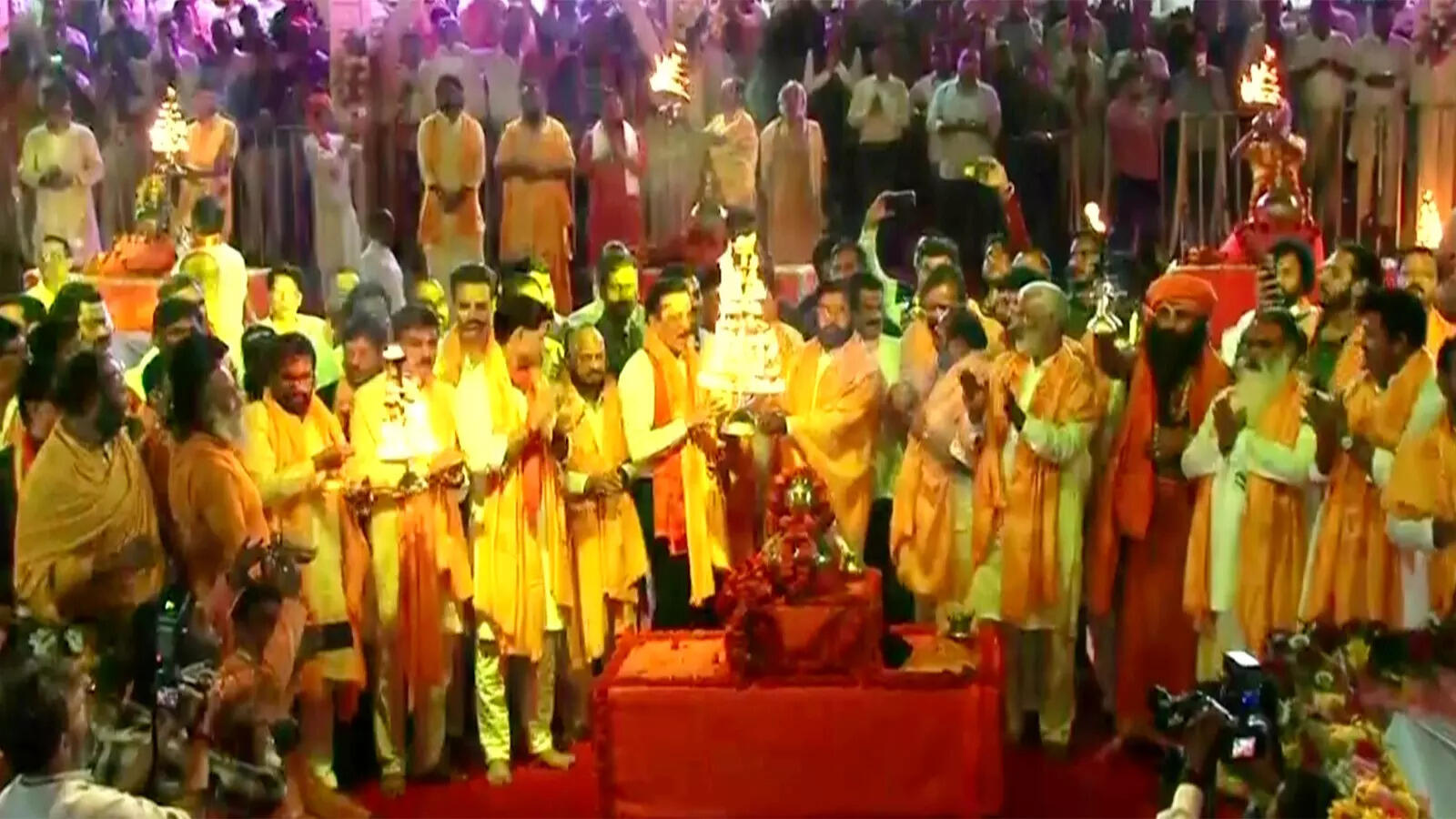 Maharashtra CM performs ‘Maha Aarti’ on the banks of river Saryu in Ayodhya
