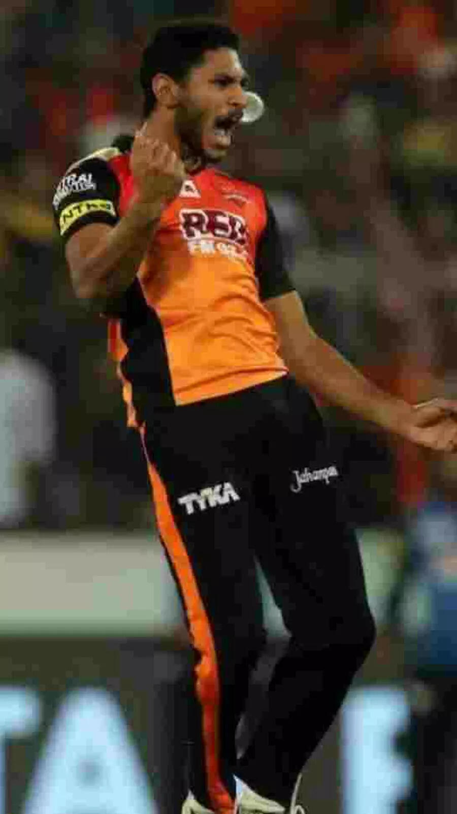 Ravichandran Ashwin: IPL 2023: More bowlers should try run-outs at ...