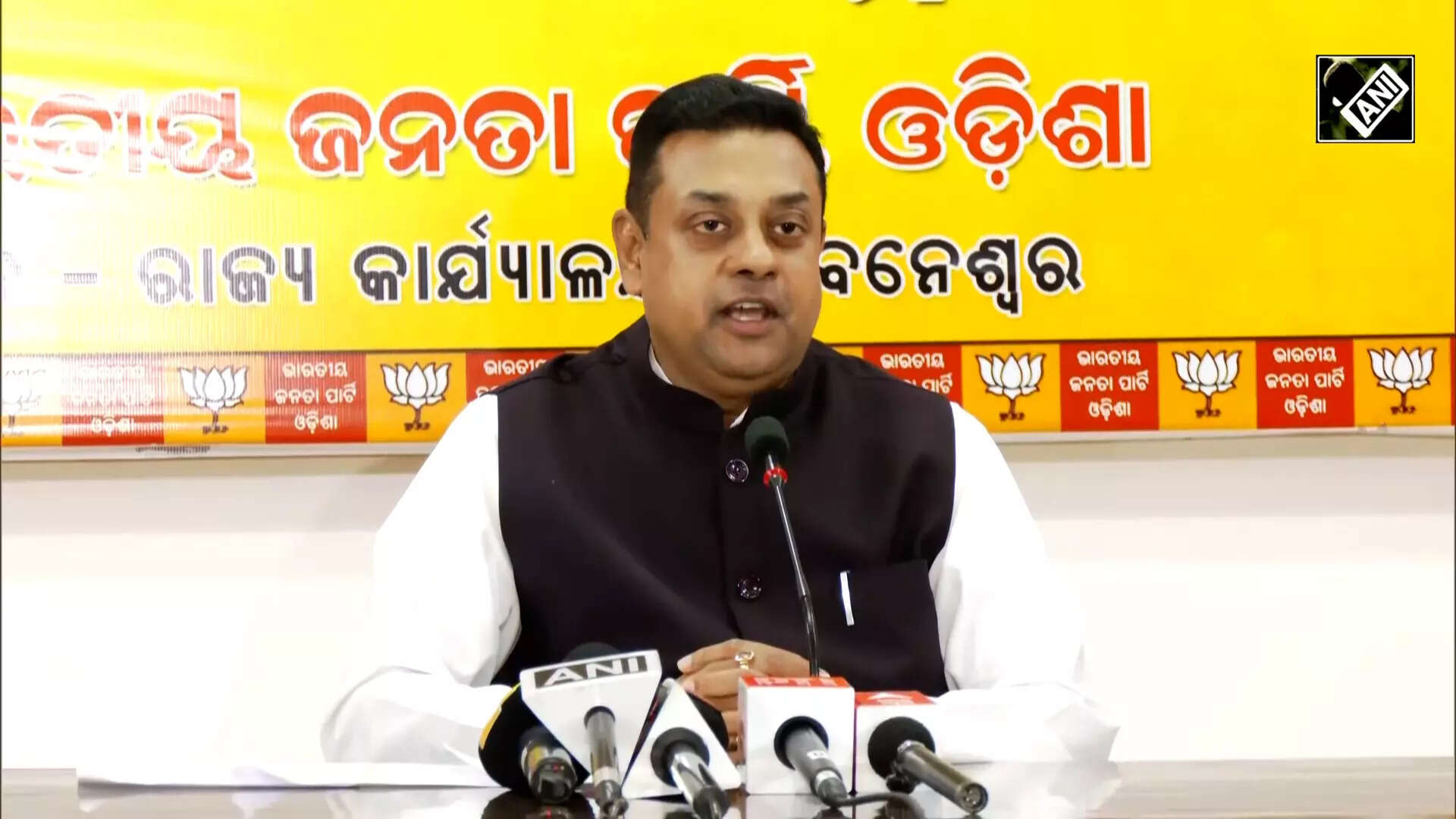 CBI summons Delhi CM Arvind Kejriwal, now Sambit Patra targets