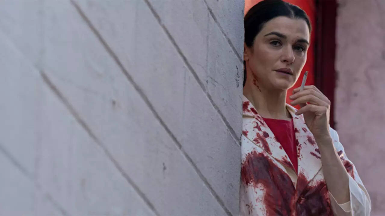 Dead Ringers Season 1 Review: Rachel Weisz delivers a towering dual ...