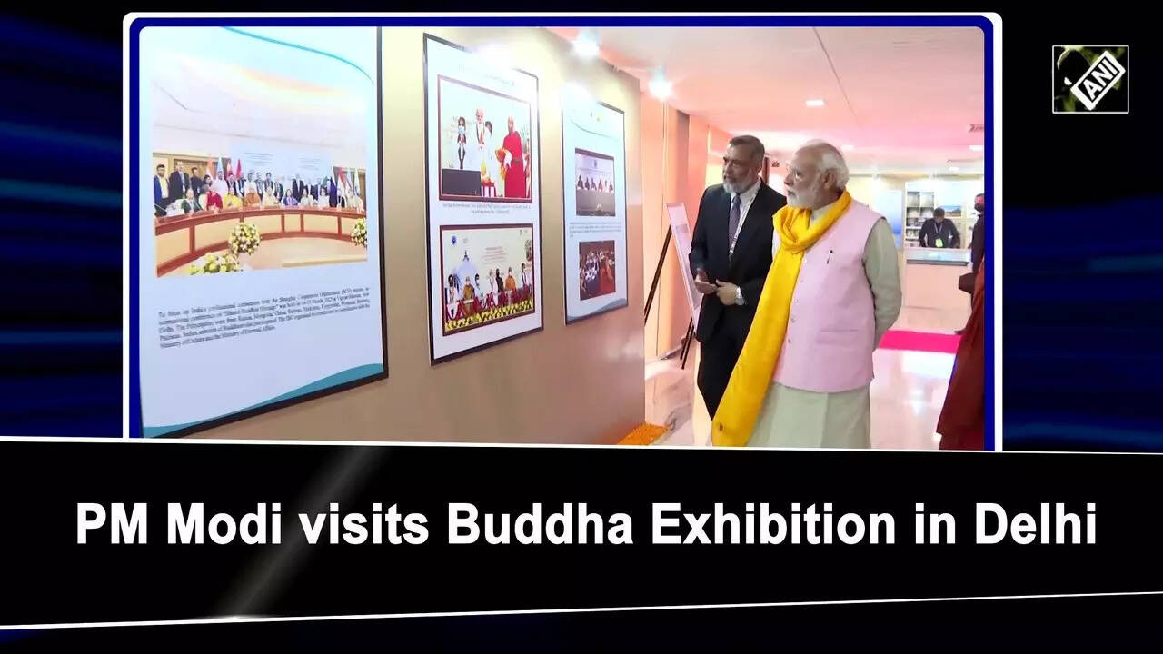 PM Modi visits Buddha Exhibition in Delhi