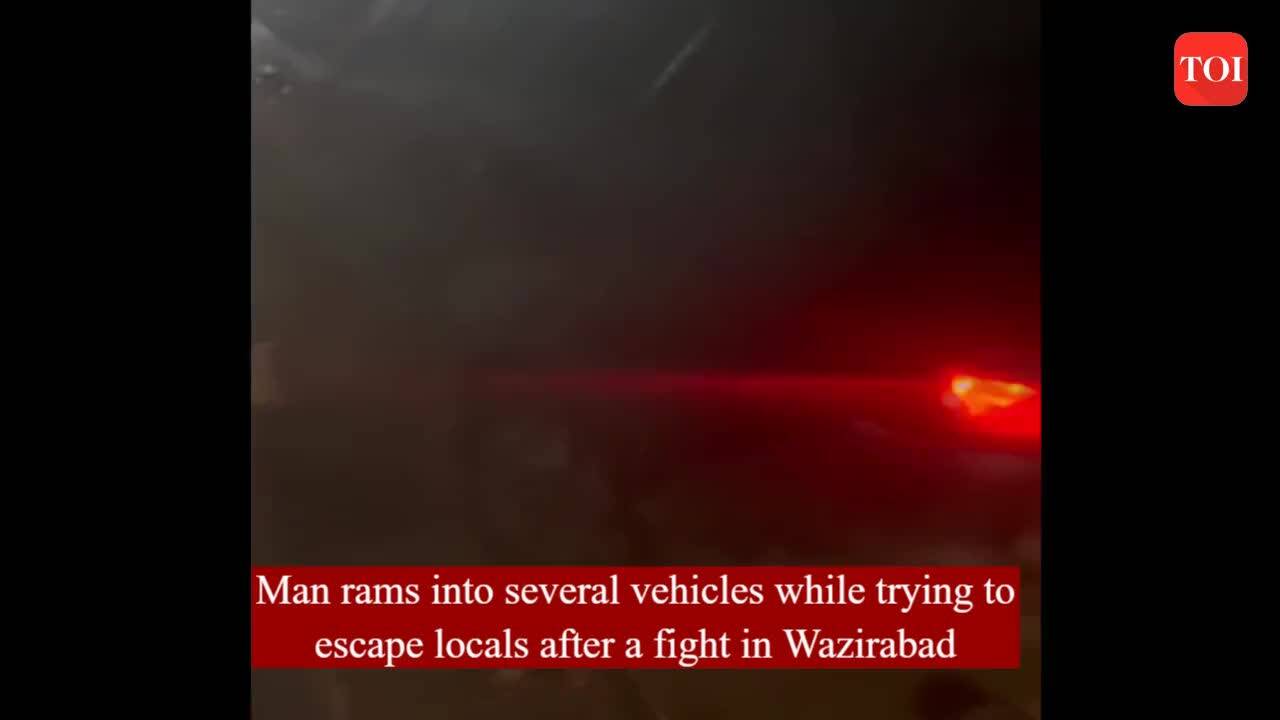 Wazirabad Man Rams Into Several Vehicles While Trying To Escape Locals After A Fight In Delhi 2973
