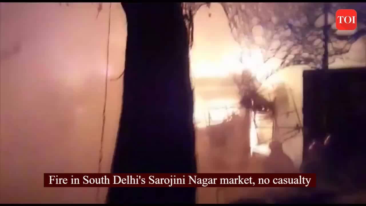 4 garment shops, 20 stalls gutted in Sarojini Nagar fire 4 garment shops, 20 stalls gutted in Sarojini Nagar fire