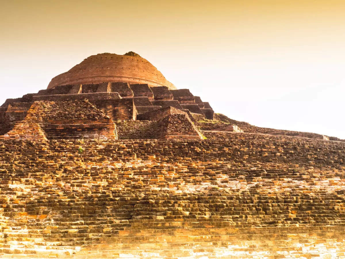 Interesting things about Kesariya Stupa, the largest and the tallest in ...