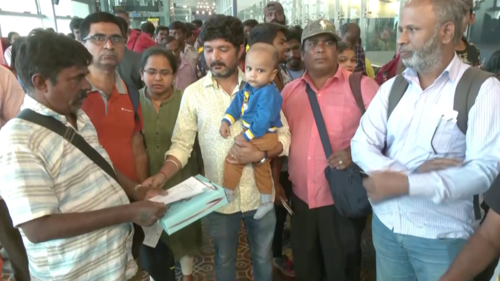 ‘Operation Kaveri’: 362 Indian evacuees from Jeddah reaches Bengaluru
