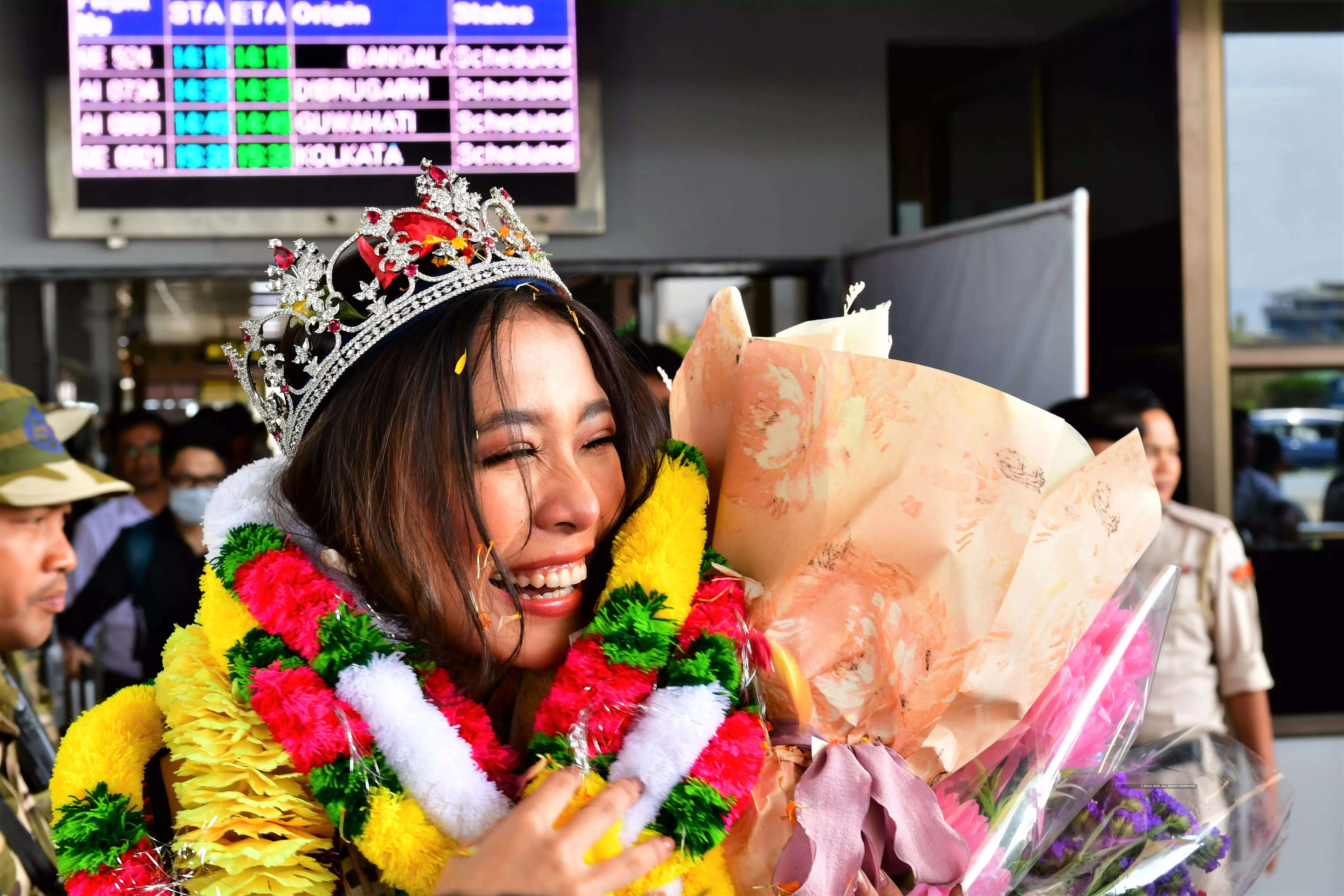 Femina Miss India 2023 2nd Runner-up Thounaojam Strela Luwang's grand Homecoming