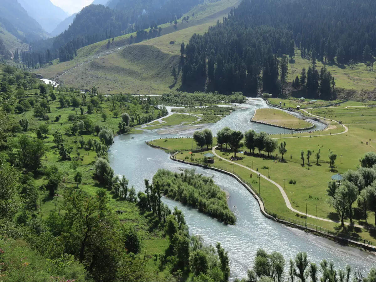 Kashmir’s Betaab Valley, and what makes it so special!, Jammu And ...