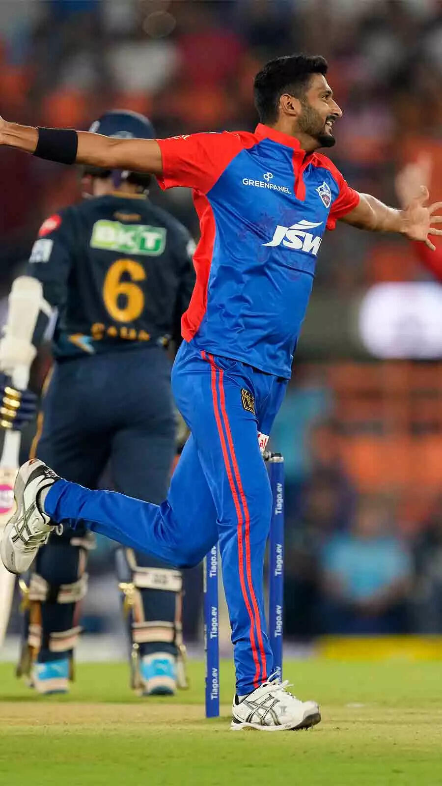 IPL 2023: Delhi Capitals successfully defend 130 against Gujarat Titans ...