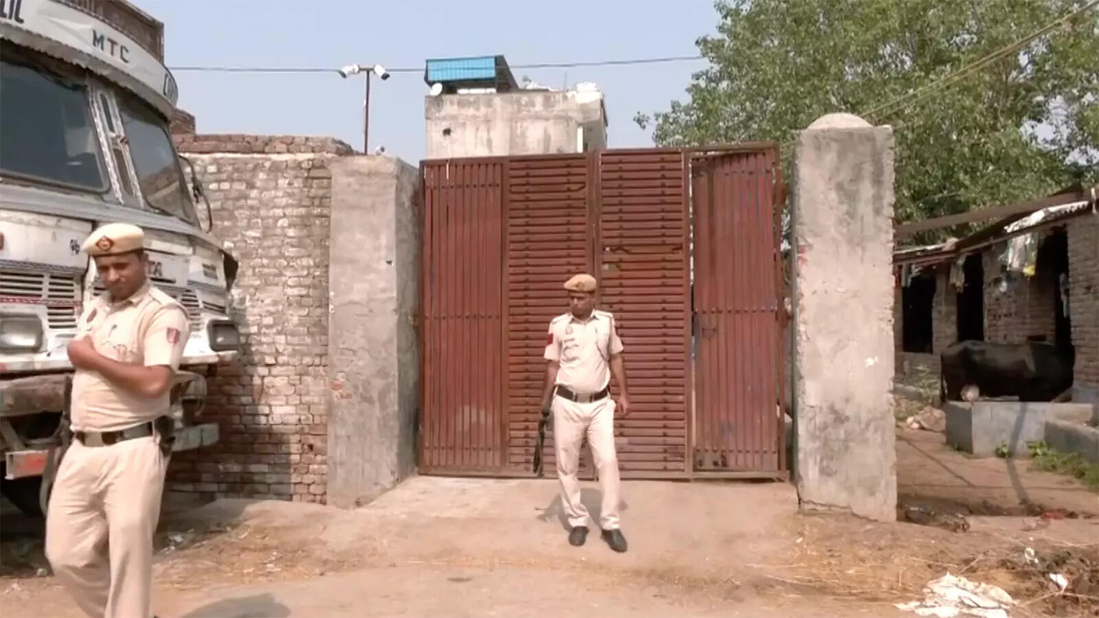 Delhi Police raids over 20 locations in Delhi and Haryana to nab criminals