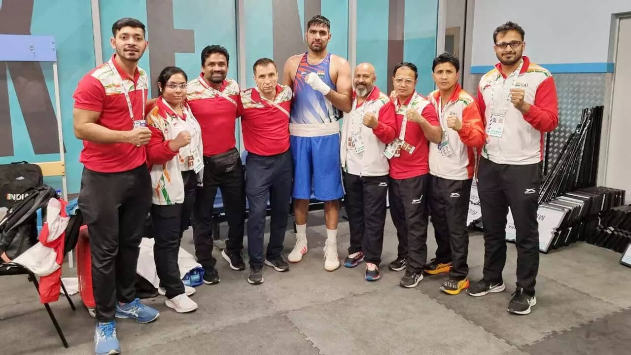 World Boxing Championships: Narender enters quarters;…