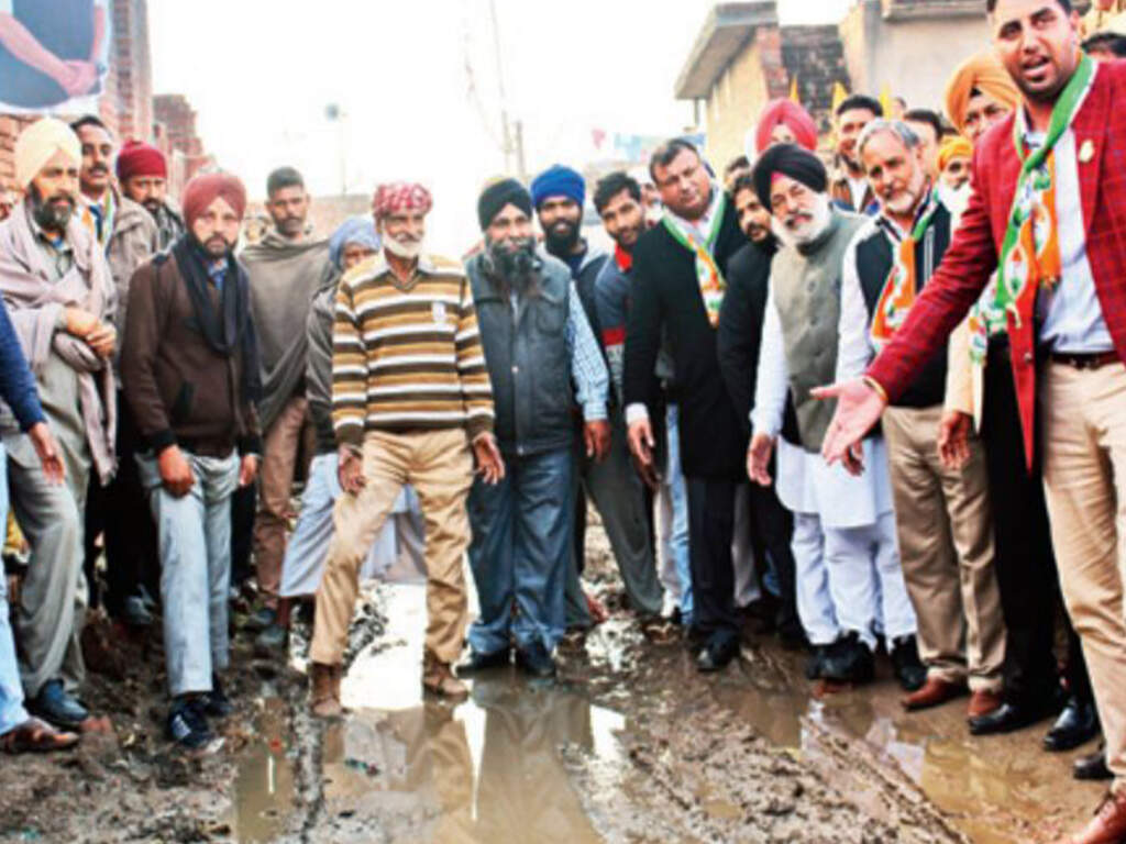 punjab assembly elections 2017: NRIs campaign for Congress, Arvind ...