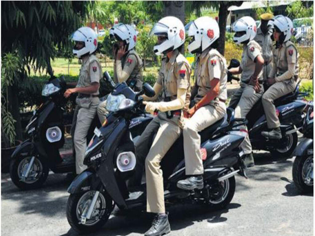 JAIPUR Women police: All-woman squad an instant hit on maiden run ...