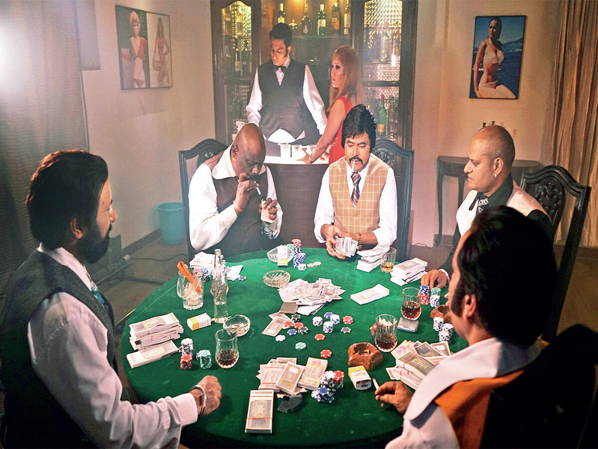 SRK’s special touch to this film on character artistes