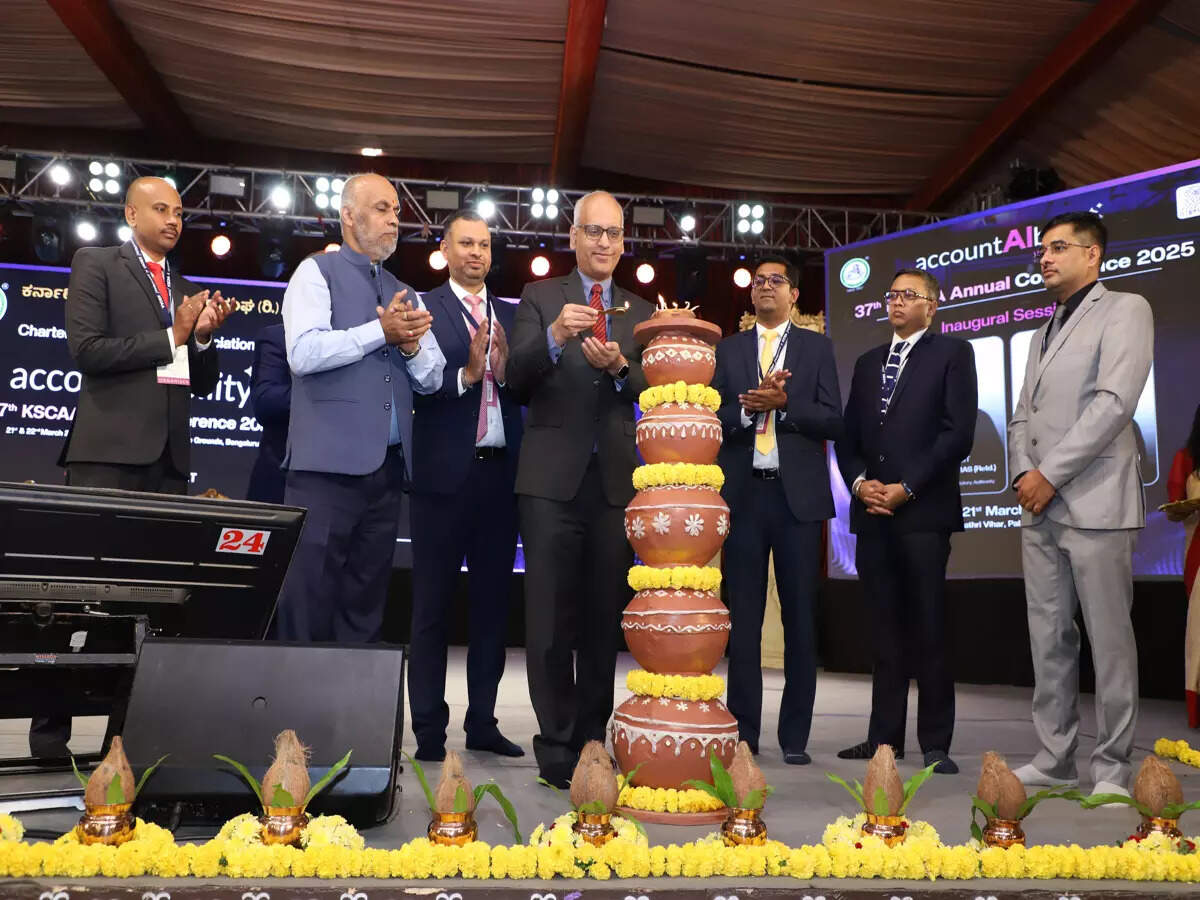 AI Technology is Essential for Professional Growth: Rakesh Singh