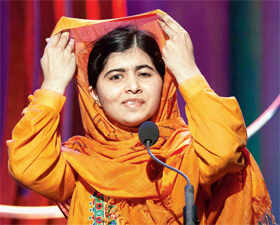 Malala eyes politics to ‘change Pak future’, calls for Taliban talks