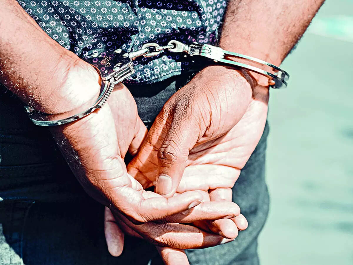 Rowdy gang war: Three arrested