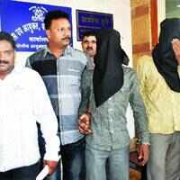 Two arrested for chain snatching